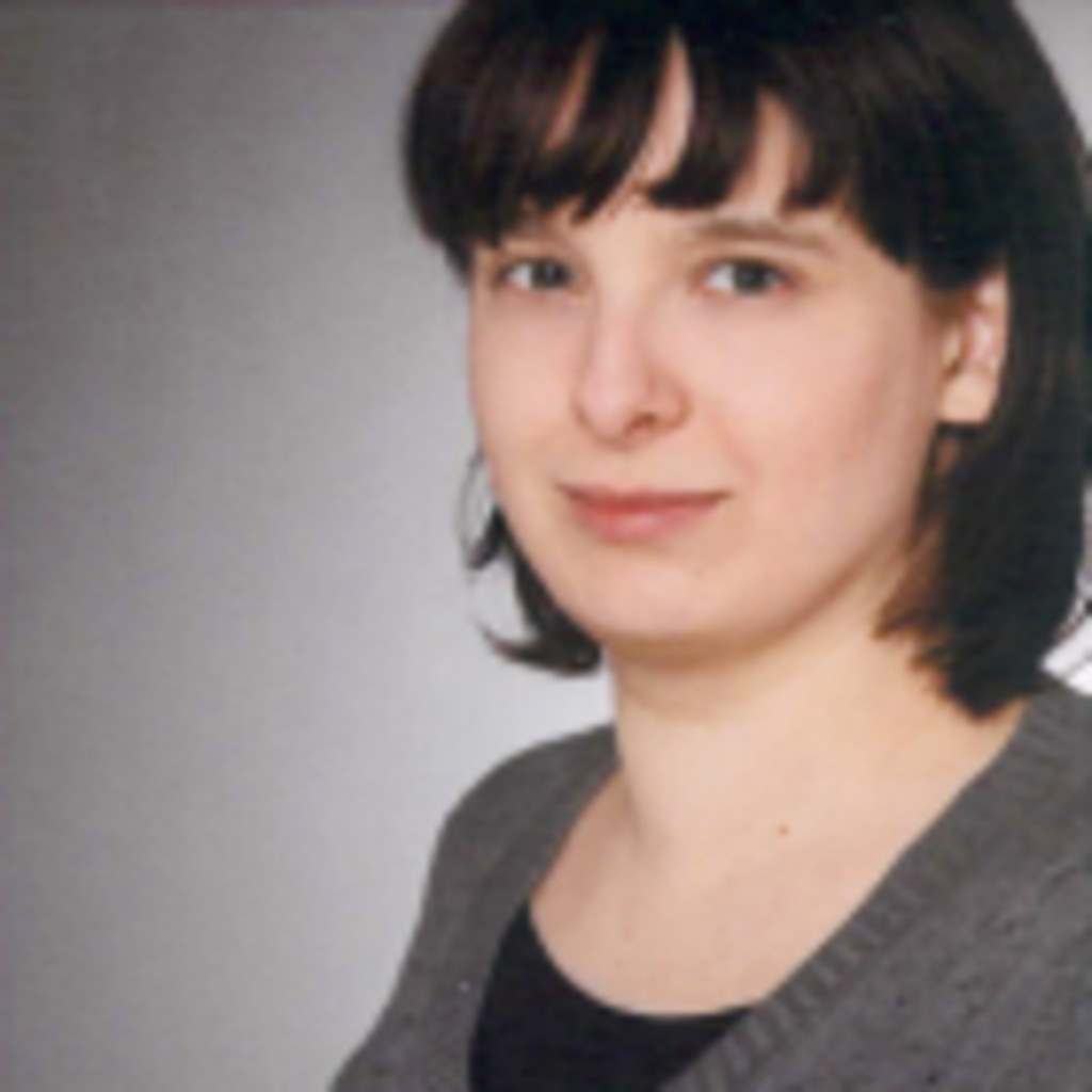 Anna Lange's Instagram, Twitter & Facebook on IDCrawl