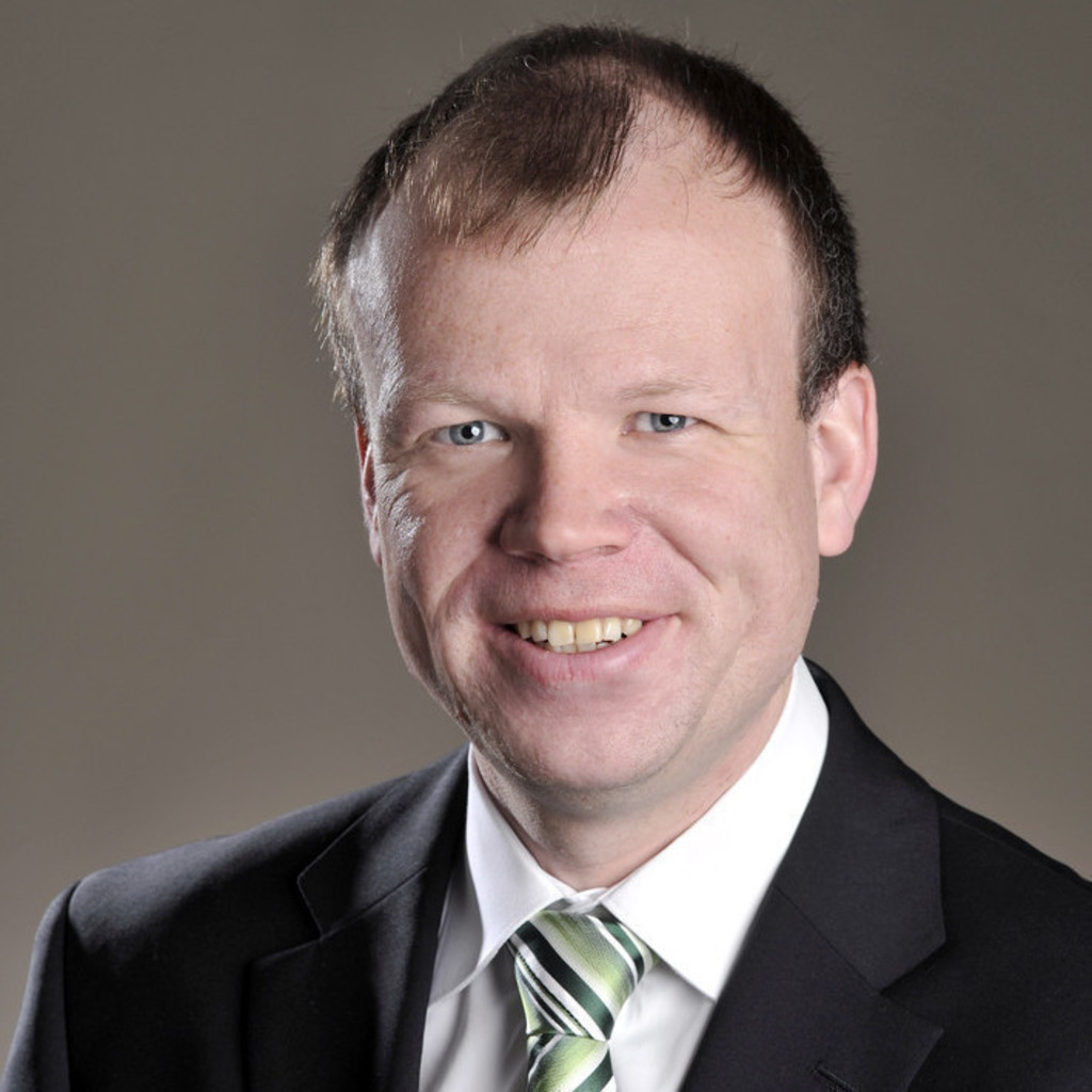 Kronenberg aus Essen in der Personensuche von Das Telefonbuch