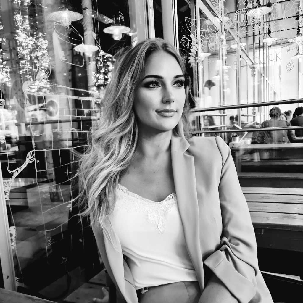 Sabrina Rosa Schrödl - CFO - MFA Film | XING