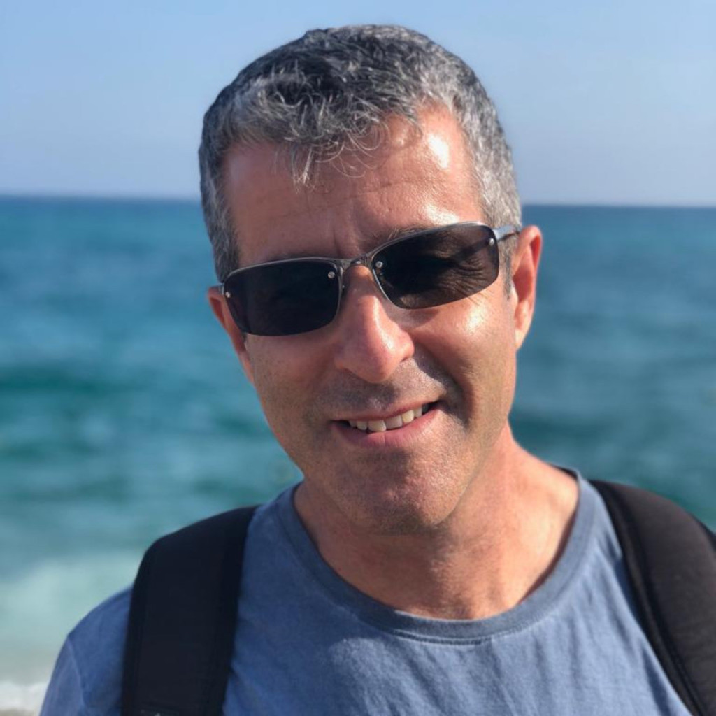 Hemy Fintsy - Deputy CEO - Risco Group | XING