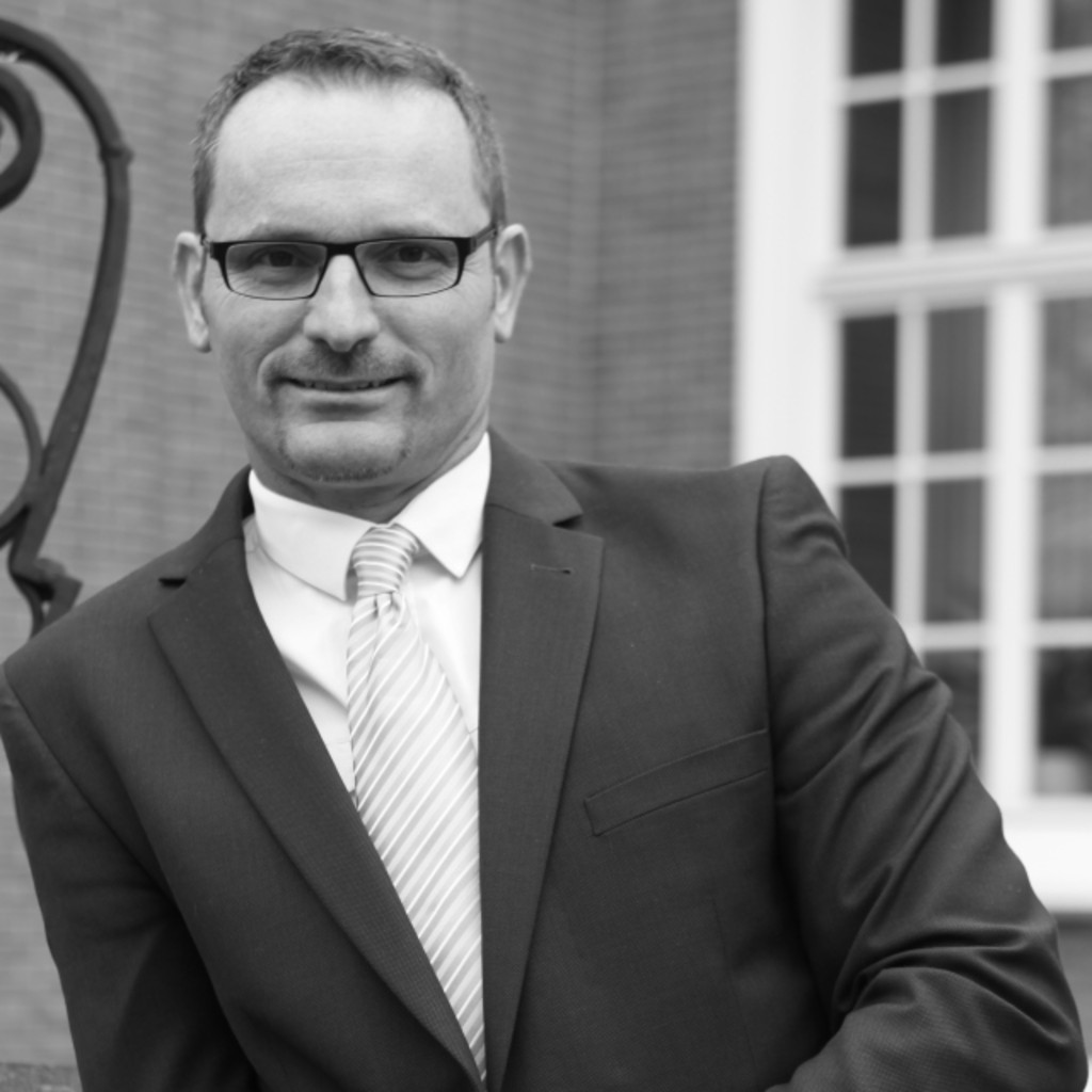 Axel Erdmann - Augenoptiker - Optik | XING