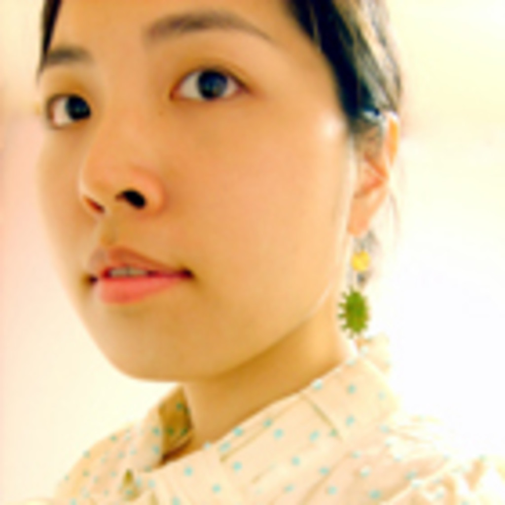 Yoo-Sun Hwang - artist, designer - Agnes silver jewelry | XING