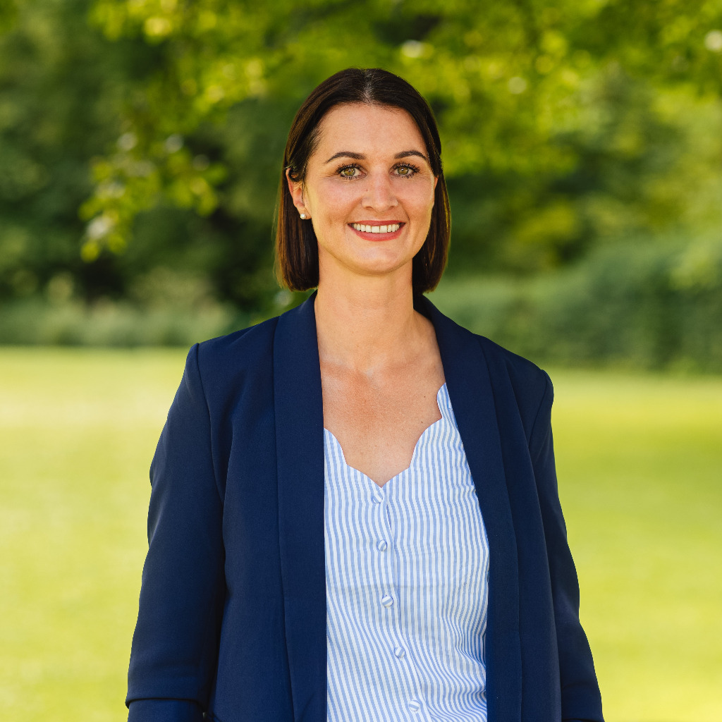 Jacqueline Herr - Leiterin Vertreterbereich - Allianz Beratungs- und ...