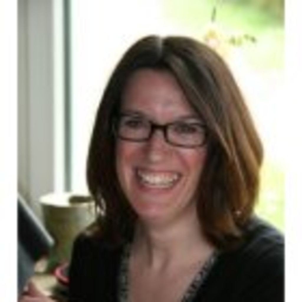 Julia Ellermann - Assistentin der Niederlassungsleitung - DACHSER SE ...