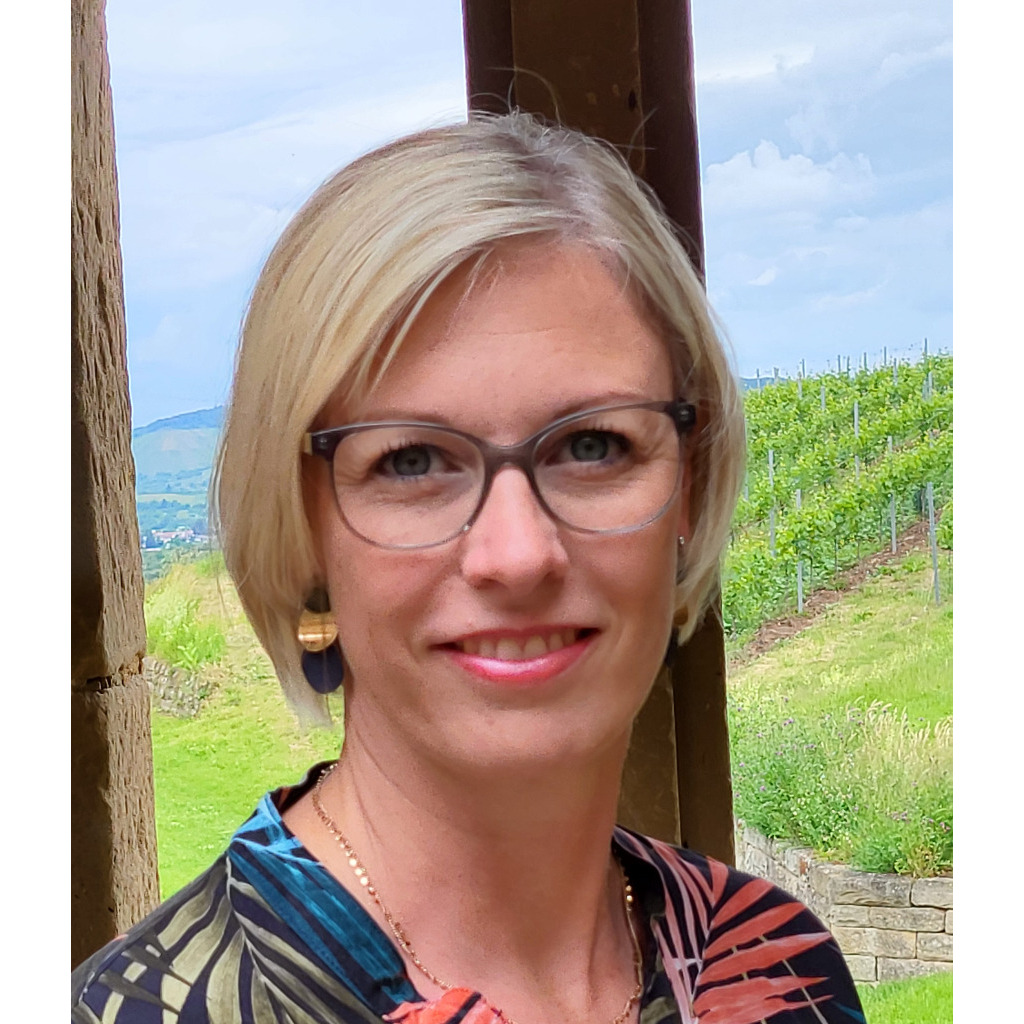 Tina Grundler - Assistentin der Geschäftsführung - Gebr. Heller ...