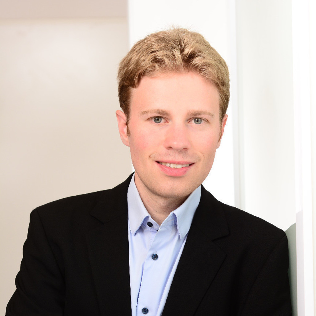 Niklas Wolf in der Personensuche von Das Telefonbuch