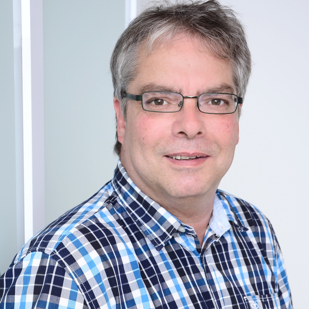 Michael Lenz - Leiter Buchhaltung - Paveas Dental GmbH & Co.KG | XING