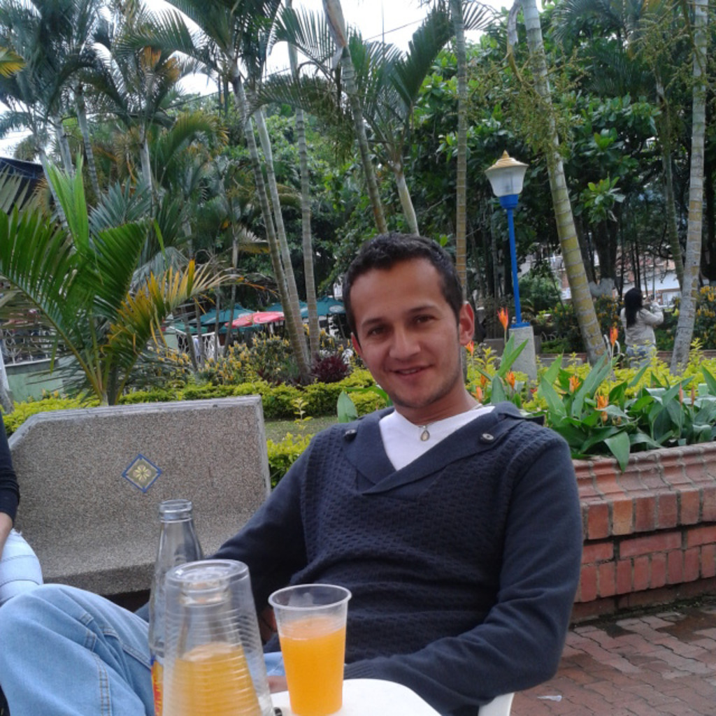 Prof. ALEXANDER MORATO - Director Comercio Exterior - VERIFYLAB S.A.S ...