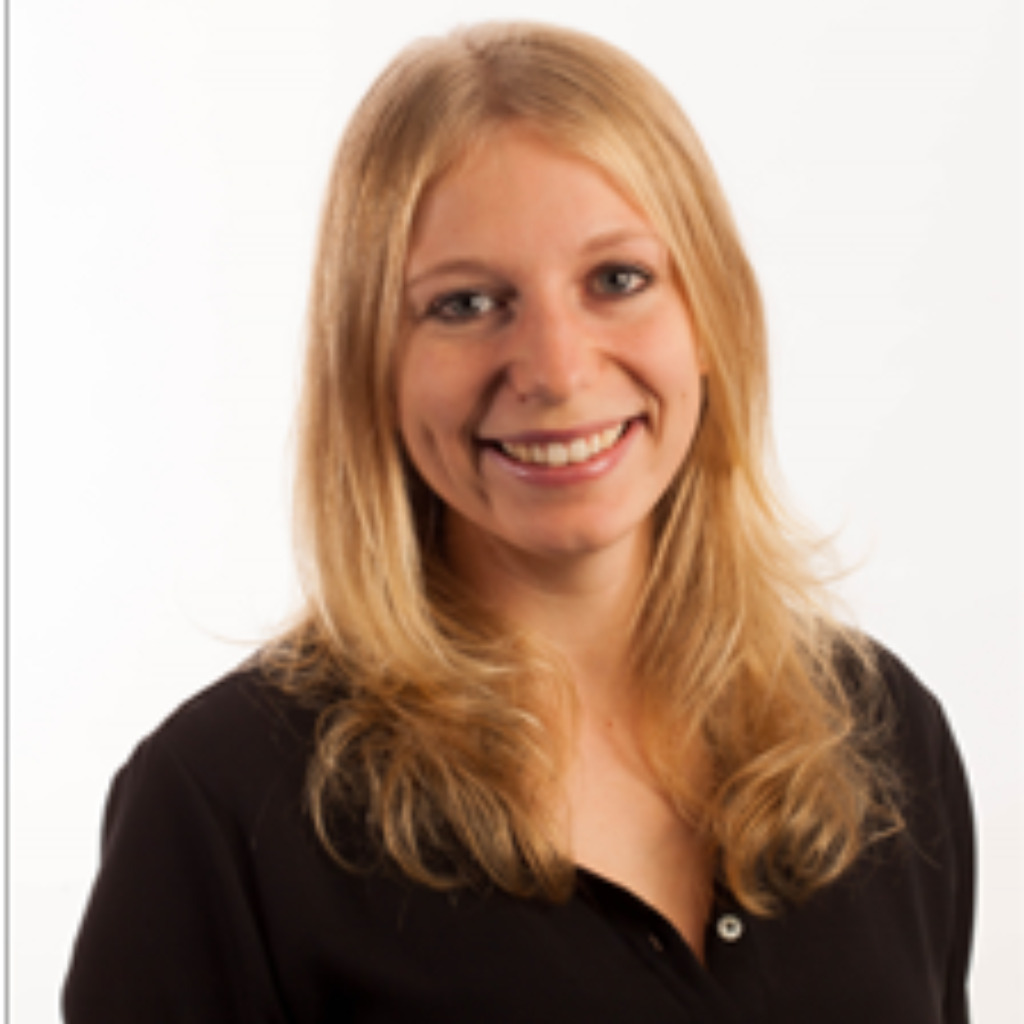 Kim Lara's Instagram, Twitter & Facebook on IDCrawl