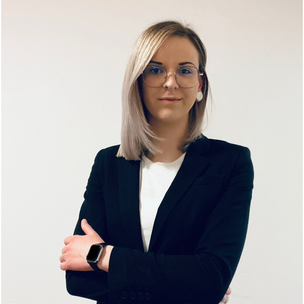 Lisa-Marie Bayer - Betriebswirtschaftslehre - FH Kiel | XING