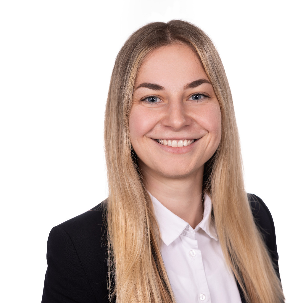 Jennifer Schmidt - Niederlassungsleiterin | Beraterin - FirstChoice ...