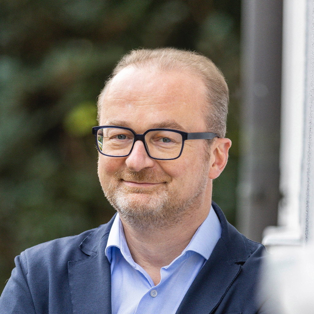 Mag. Martin Riegler - Selbständigerwerbender - Martin Riegler Public ...