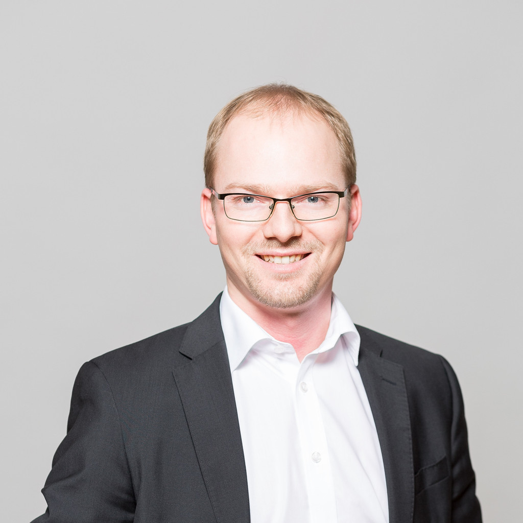 Michael Hirschmann in der Personensuche von Das Telefonbuch