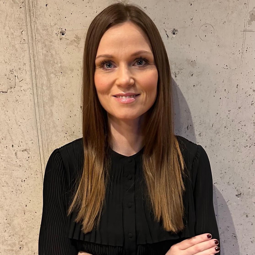 Katharina de Vries - Einkäufer/Produktmanager - Hamm Reno Group | XING