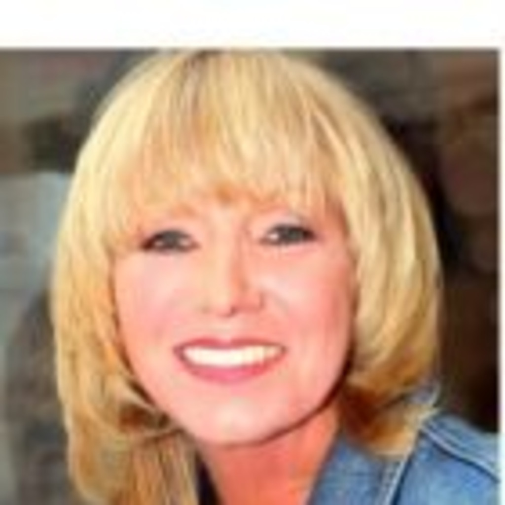 Karin Probst-Rojina - Herausgeberin - www.women-experts.de | XING