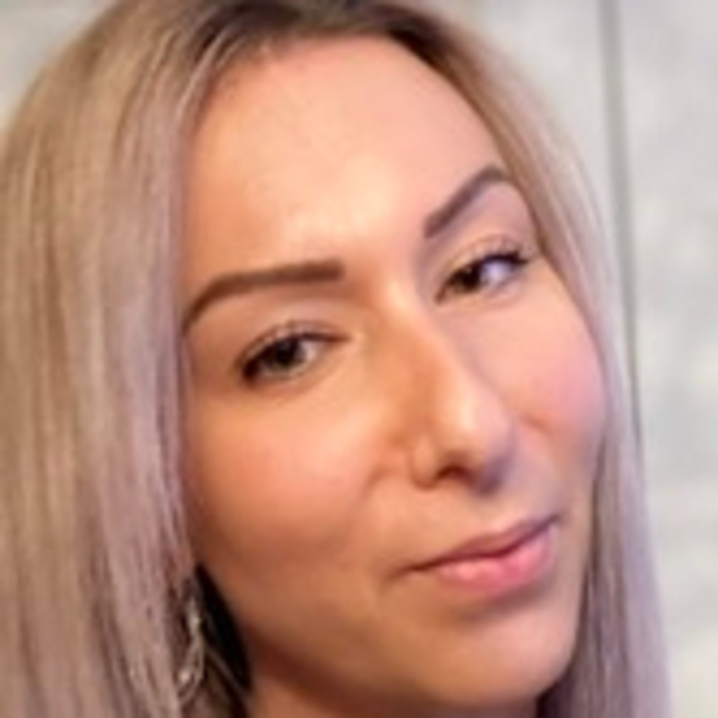 Marina Petric - Zahnmedizinische Verwaltungsassistentin - Dres. Frank ...