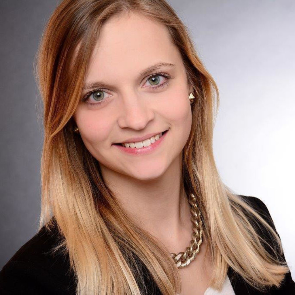 Sylvia Oppitz - Regional Sales Controlling - Siemens AG, Smart Infrastructure, Electrical ...