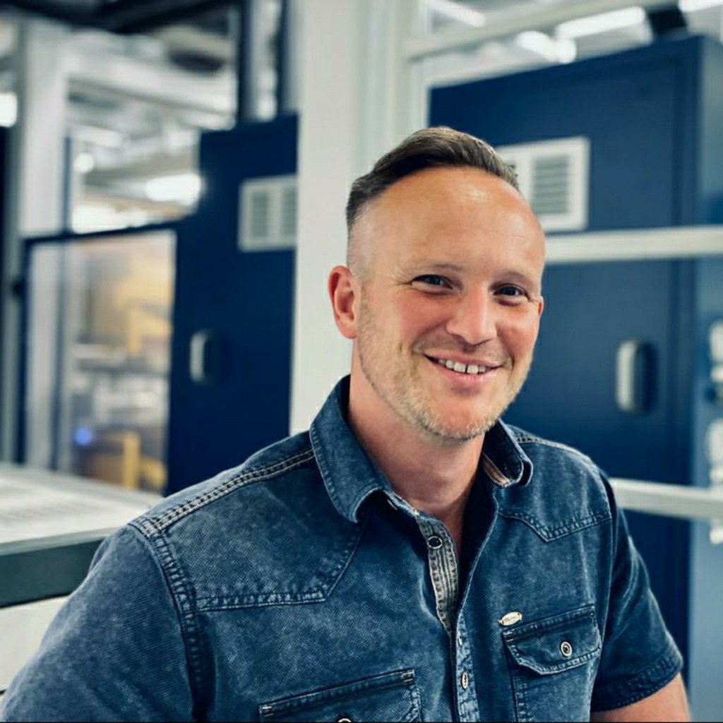 Dirk Wessel - Senior Controller - R+S Automotive GmbH | XING