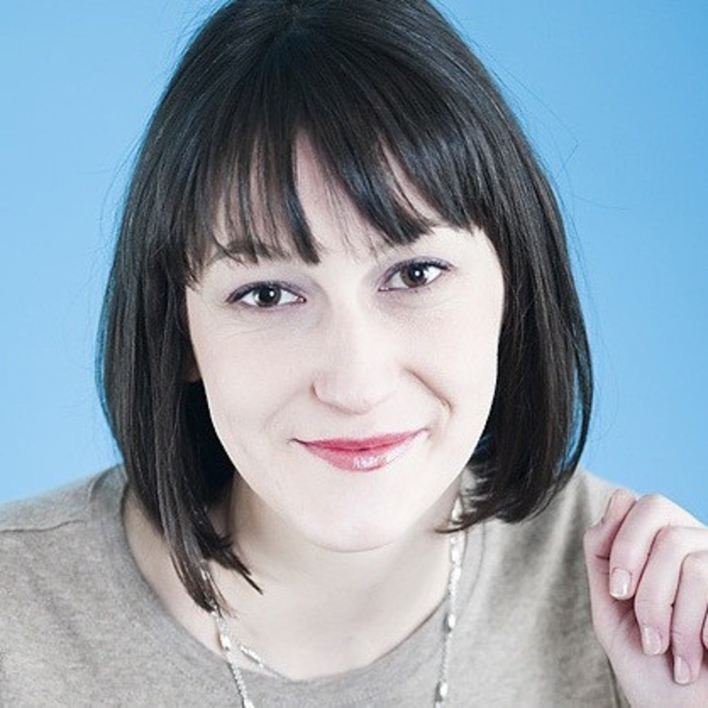 Mihaela Novac - CEO | Strategy Director - FourHooks | XING