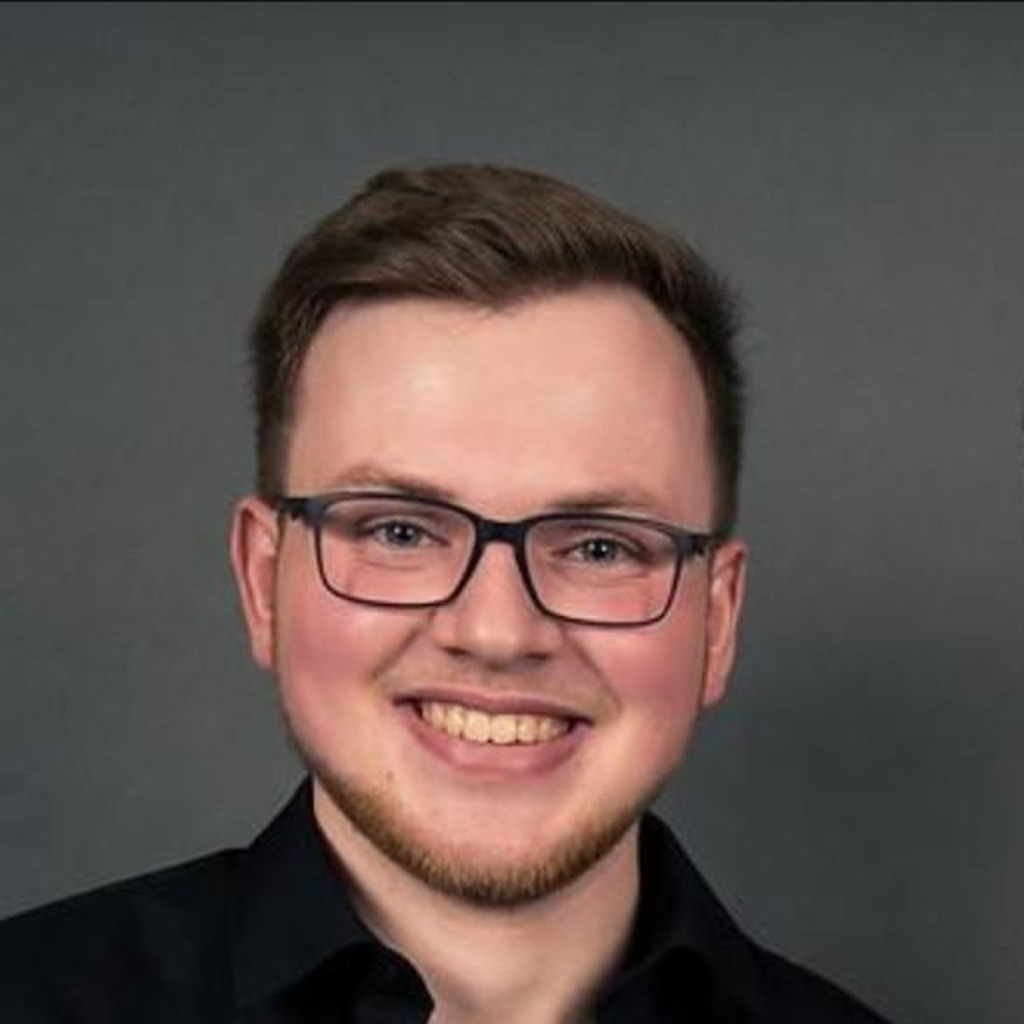 Lars Eberhardt - BWL - Accounting & Controlling - IU Internationale Hochschule Mainz | XING