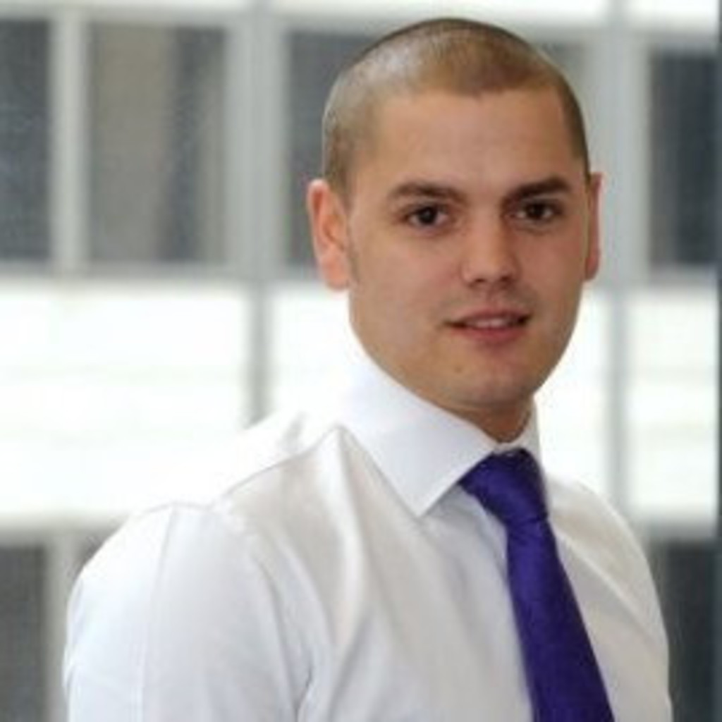 Richard Goss - Principal Account Manager - F1 & Motorsport - Virtual ...