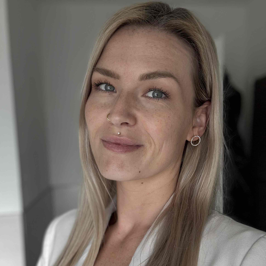 Laura Stephan - Sozialarbeiter - Jugendberatung und Jugendhilfe e.V. | XING