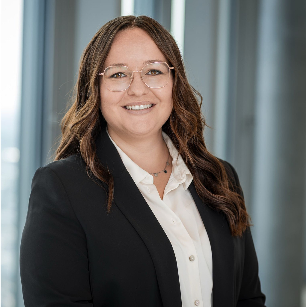 Anna Steinberg - Sachbearbeiterin - Vorstandsstab DekaBank Deutsche ...