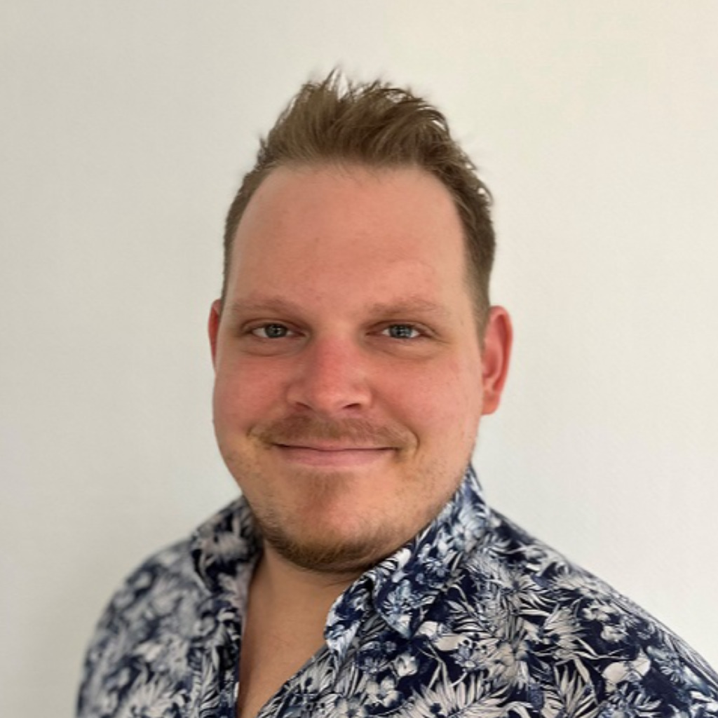 Christopher Böhner - Produktmanager - VEMA eG | XING