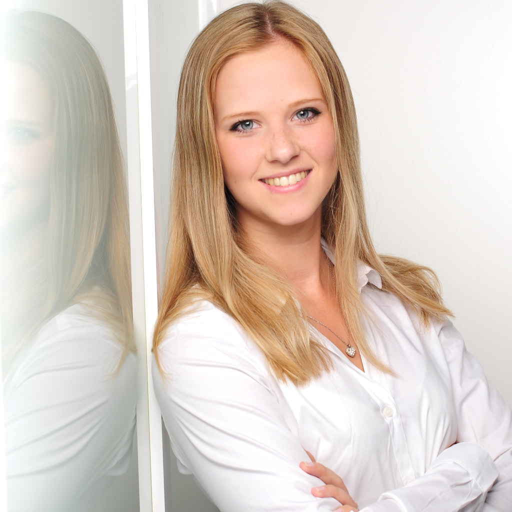 Julia Heckmann - Assistenz Abteilungsleitung Kinder, Jugend, Familie ...