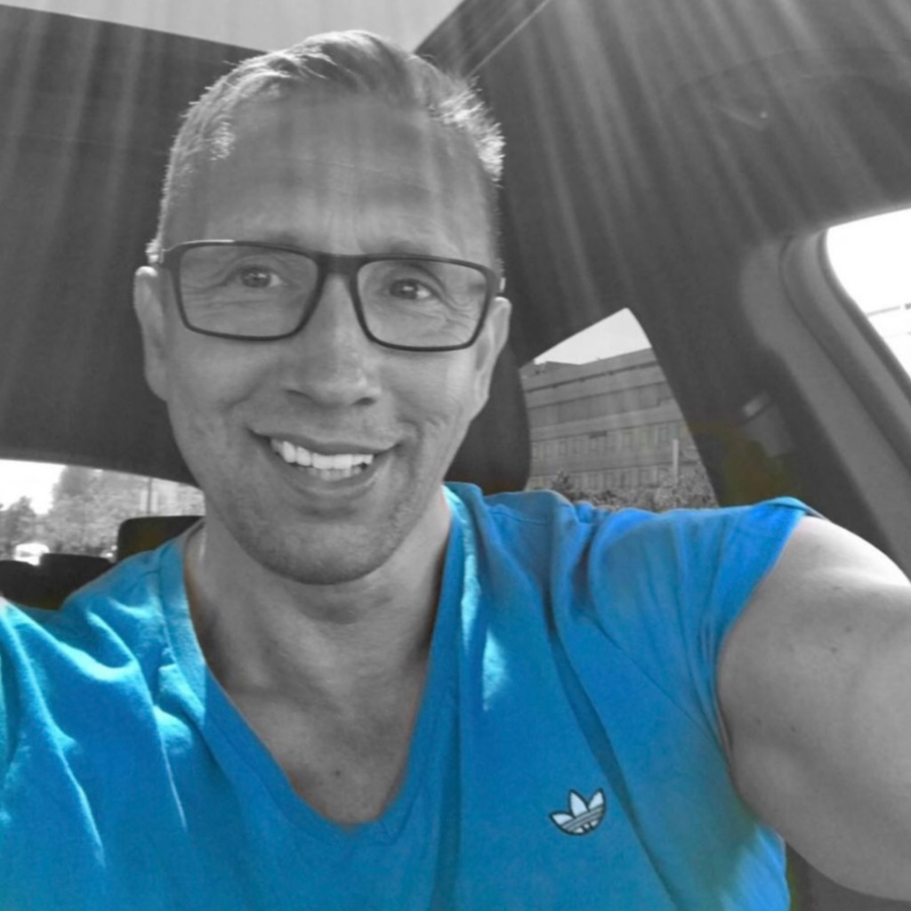 Bert Stein's Instagram, Twitter & Facebook on IDCrawl