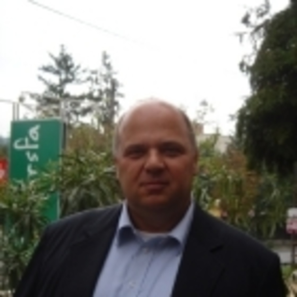 Aron Papp - Inhaber - Swiss Services Budapest | XING