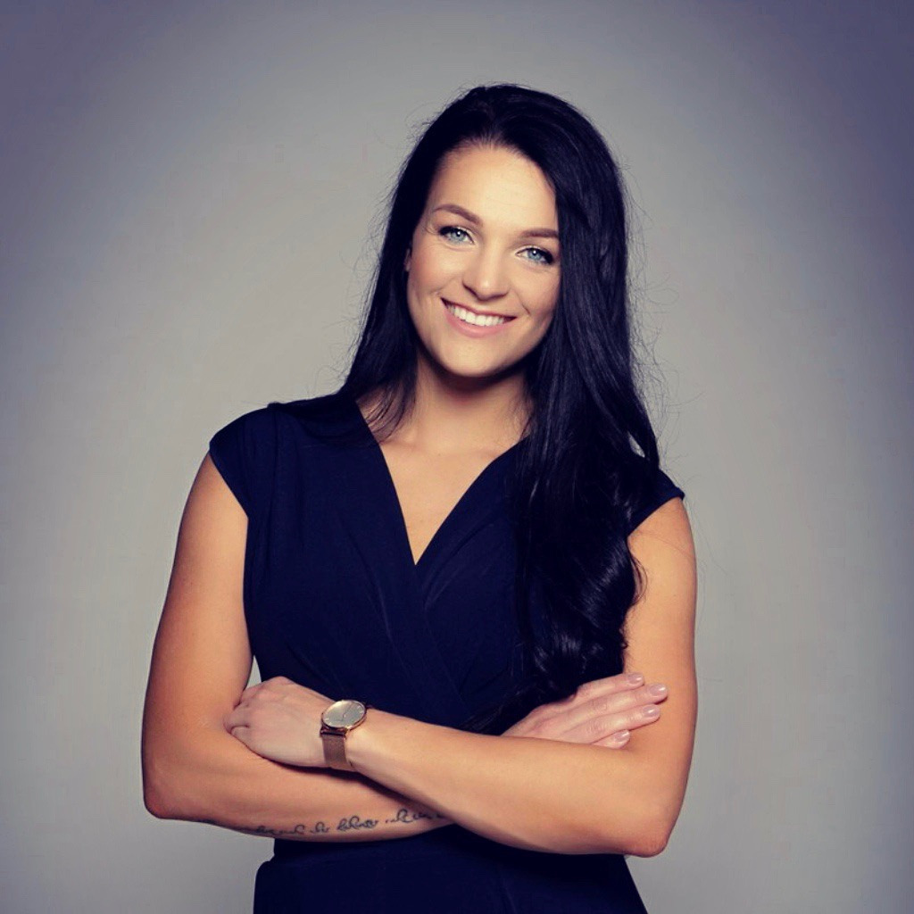 Verena Mager - Assistenz Beteiligungsmanagement RLB OÖ - Invest ...