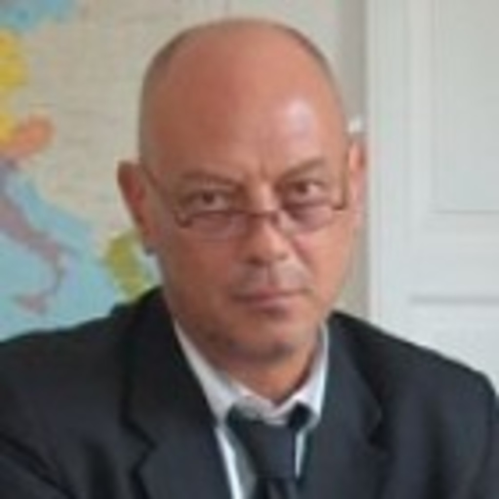 Emilio D'Alessio - Head - Studio D'Alessio | XING