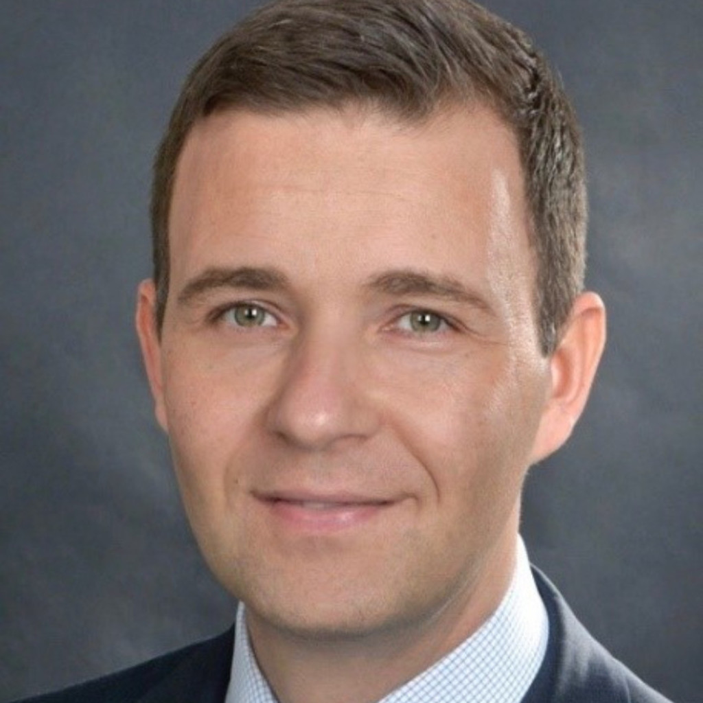 Robert Leonhardt - Member of the Executive Board - Helbling Business ...