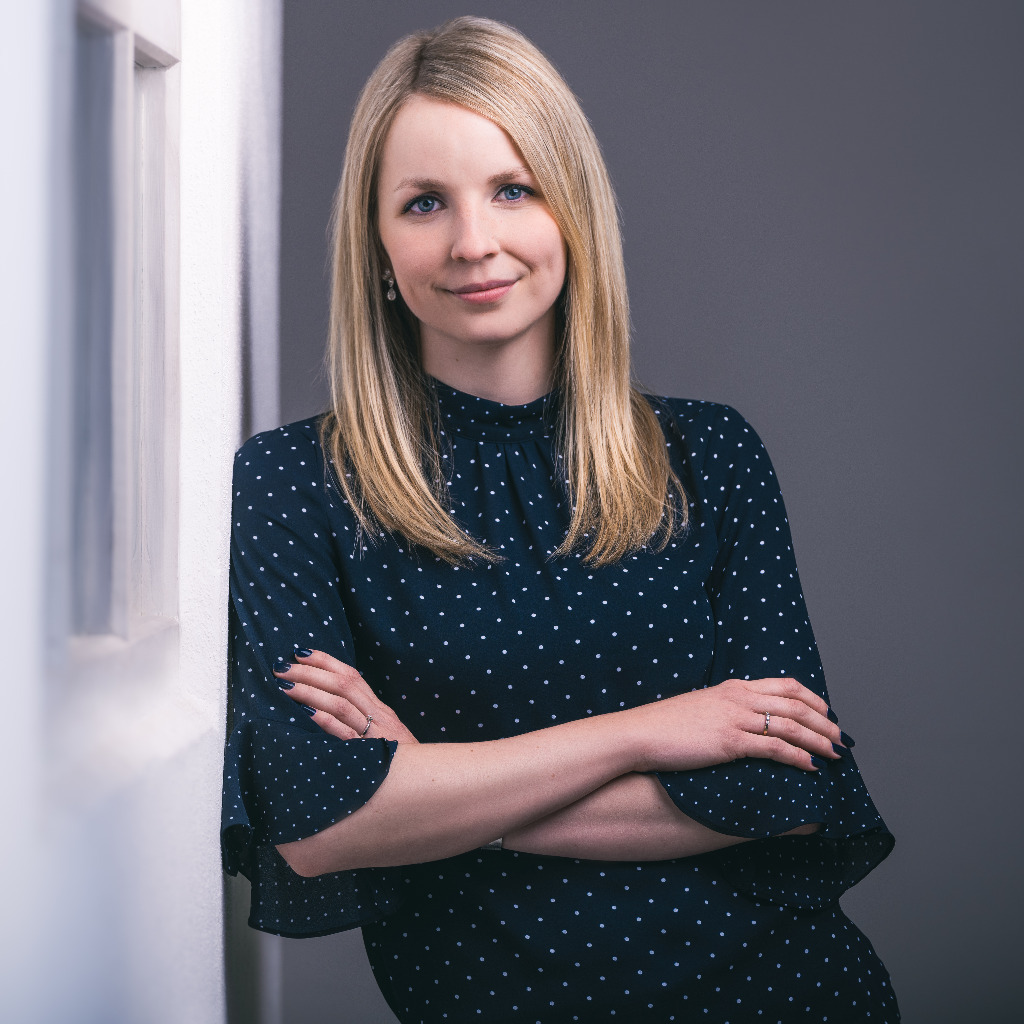 Larissa Sollfrank - Exportkontrollbeauftragte / stellvertretende ...