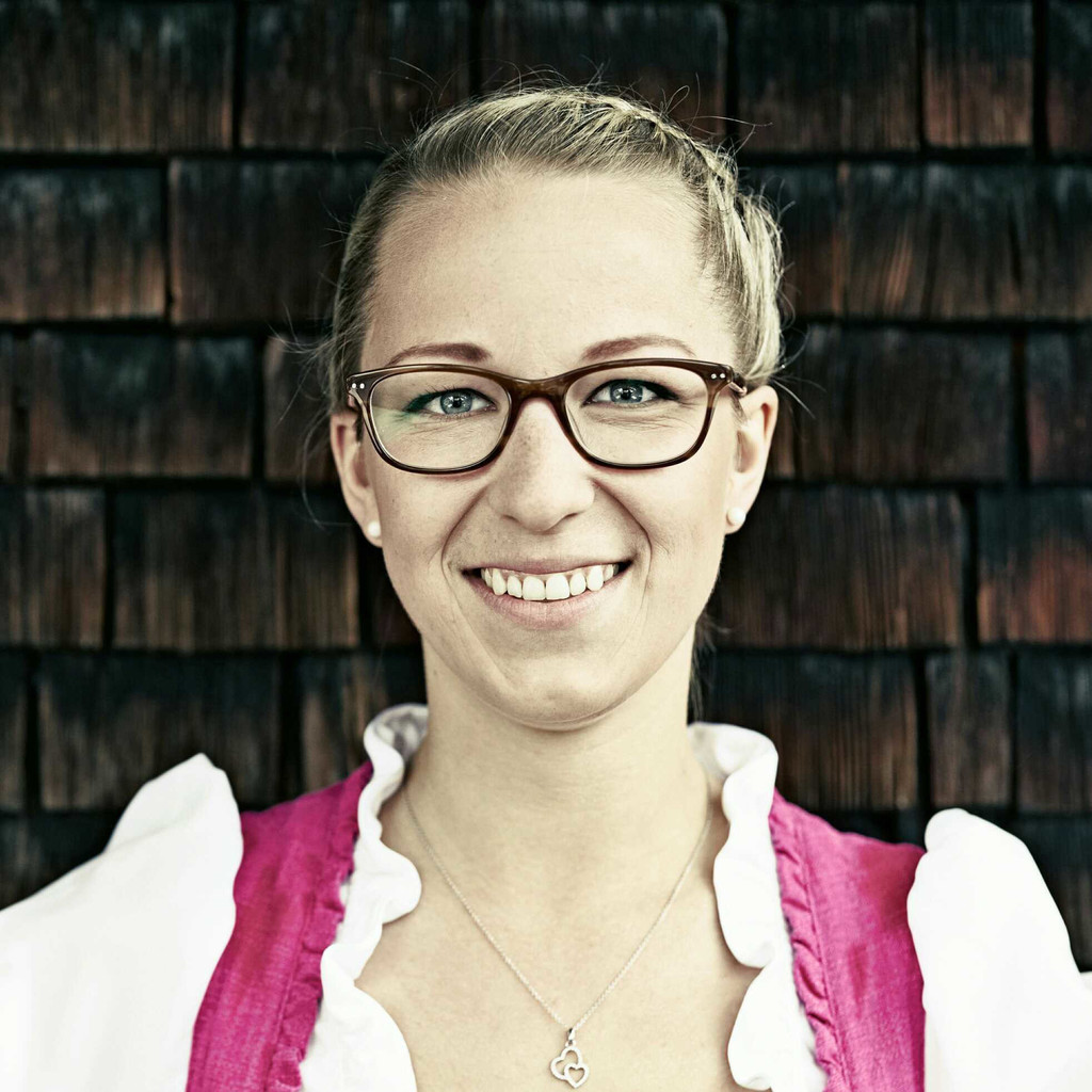 Anna Sutterlüty - Front Office Manager - Hotel Gasthof Krone, Hittisau ...