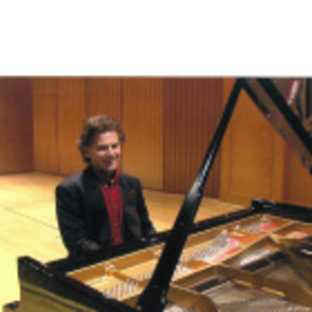 Taras Yachshenko - Komponist - Pianist | XING Taras Yachshenko - Komponist - Pianist | XING