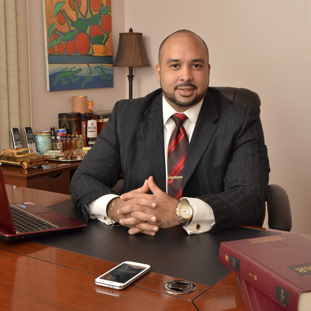 ALEXANDER CASTRELLON - Lawyer - VGSC INVESTMENT & LEGAL SERVICES | XING