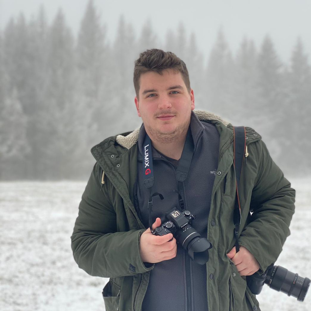 Phil-Kevin Lux-Hillebrecht - Pressefotograf - FUNKE Medien ...