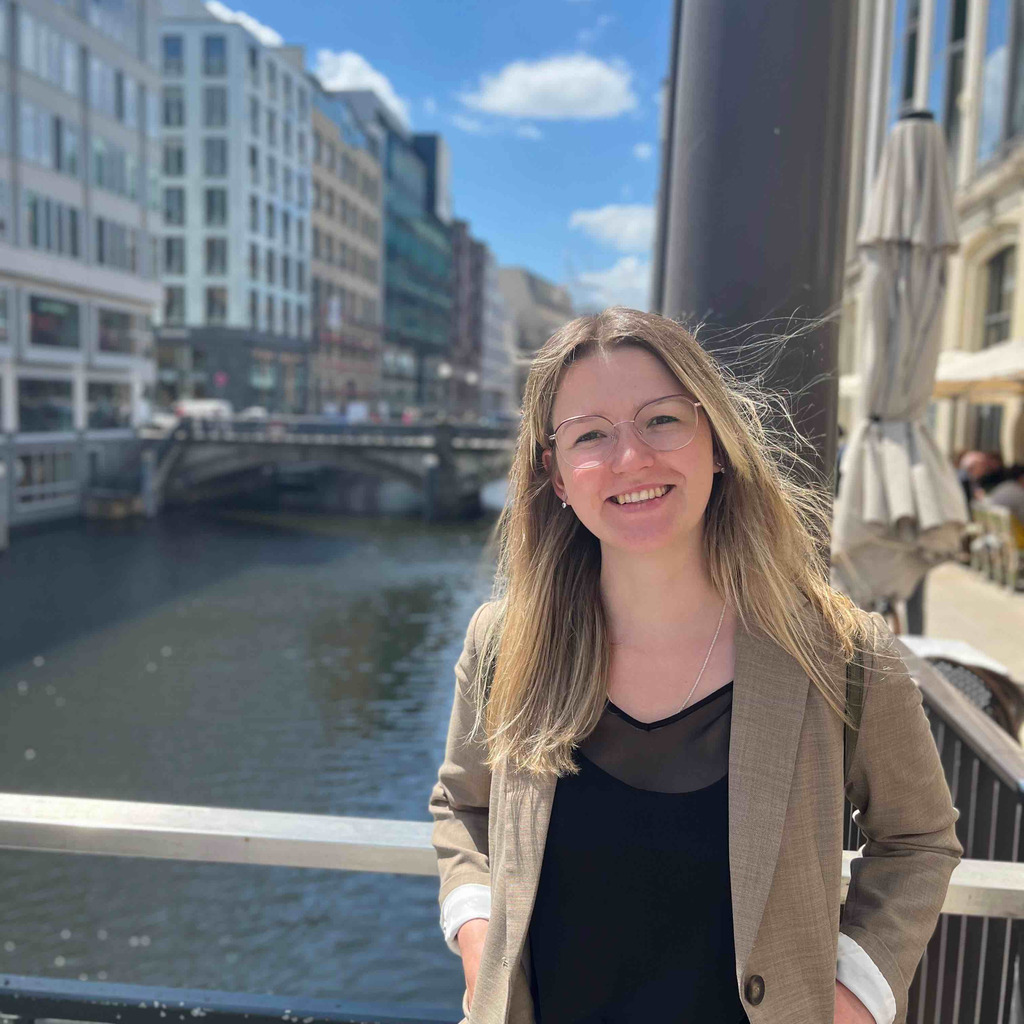 Stefanie Fuchs - Abteilungsleitung Bürgerservice - Stadt Ditzingen | XING