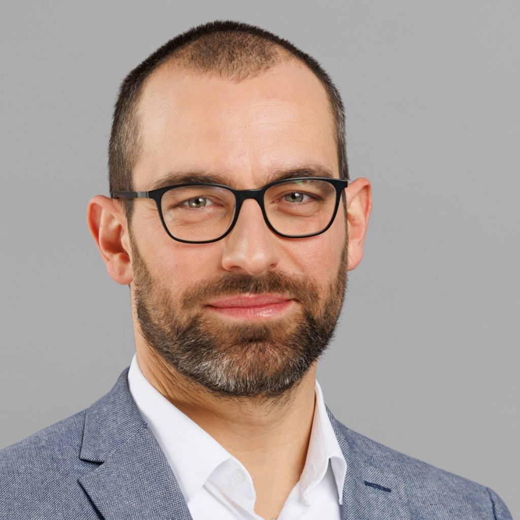 Alexander Hesse - Pressesprecher - Universitätsklinikum Carl Gustav ...