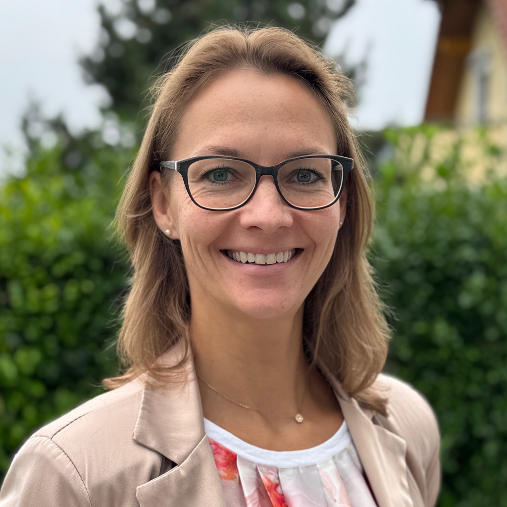 Regina Rohrer - Mutter - Hausfrau/ Mutter | XING