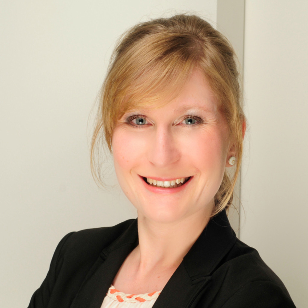 Anne J. Schieck - Human Resources Management - Euro-FH | XING