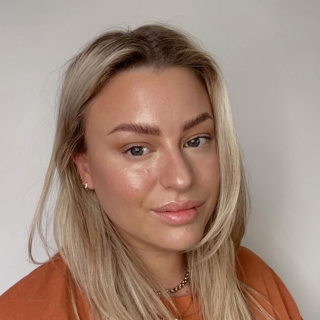 Amanda Harris - Real Estate Agent - Freelancer Consultants | XING