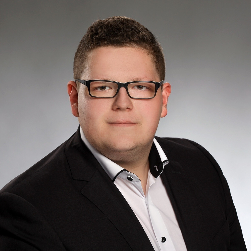 Kevin Friede - Privatkundenberater - VR Bank Erlangen-Höchstadt ...