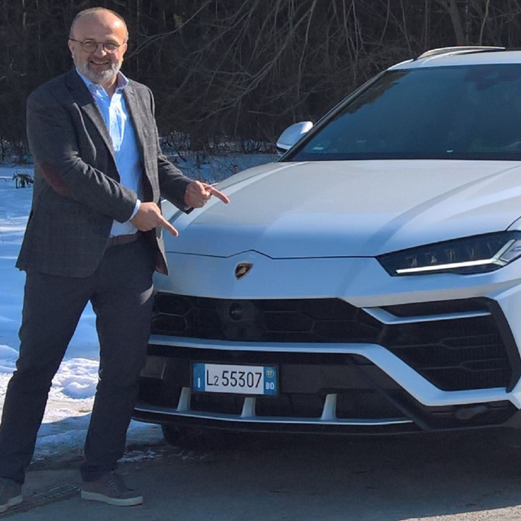 Robert Lokner - Industry Solution Manager Automotive/EMEA - Microsoft ...