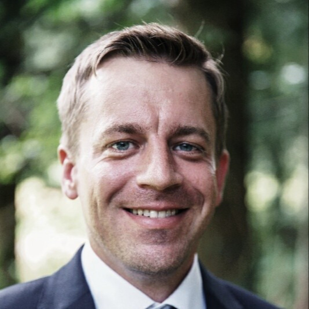 Bastian Wenzl - Consumer Care Manager DACH - TP Vision Europe B.V. | XING