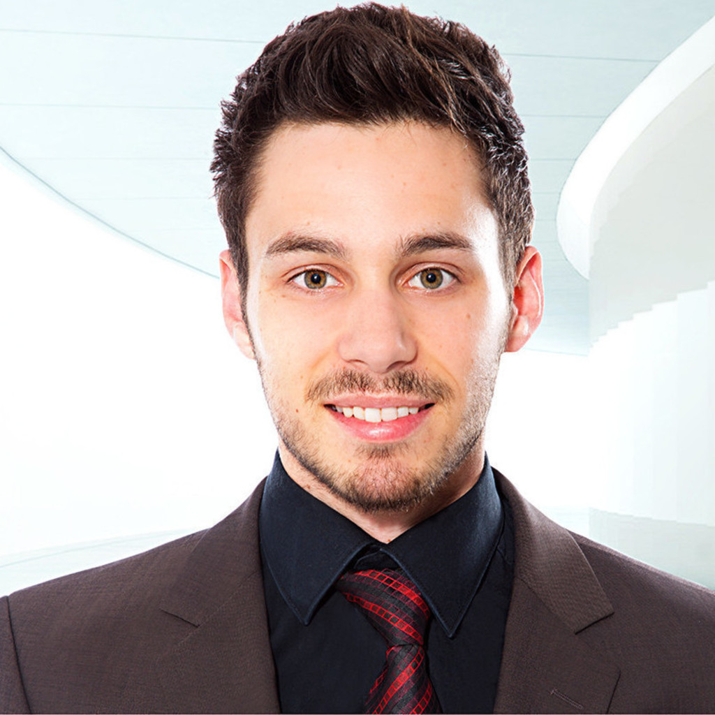 Alexander Kolb - Konzeption & Planung - HUK-COBURG Versicherungsgruppe ...