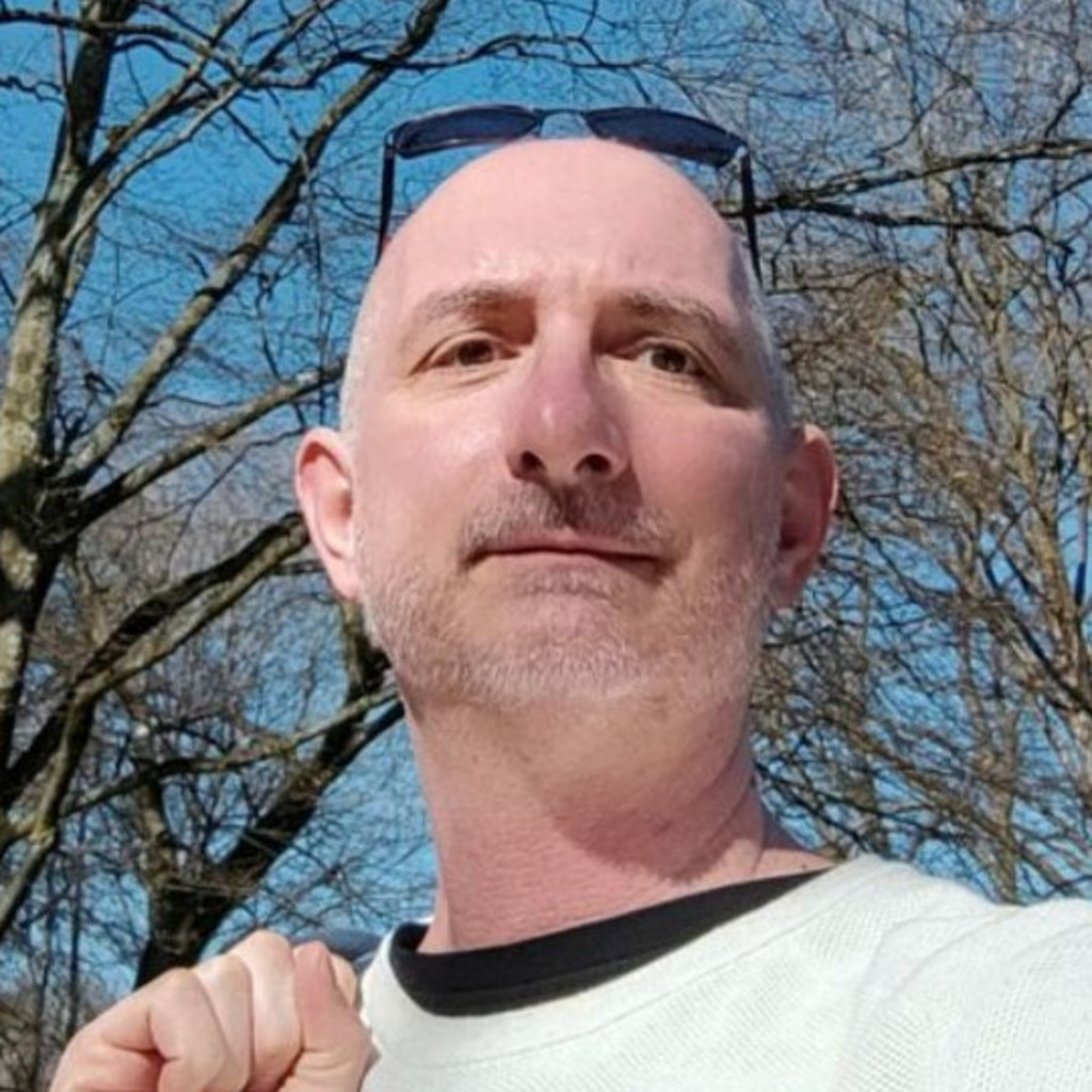 Ivan Bosnic - Director of Software Engineering - Visa Inc. | XING