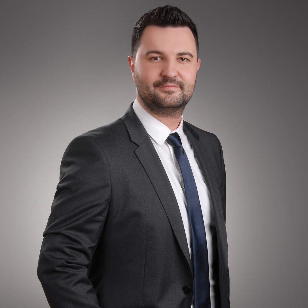 Sebastian Knapp - Projektmanager Neuanlagen und Modernisierung - KONE ...